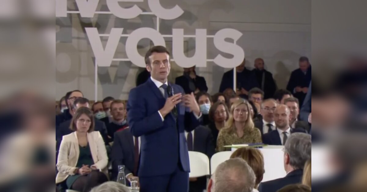 Orientation, insertion, digital: le projet du candidat Emmanuel Macron ...