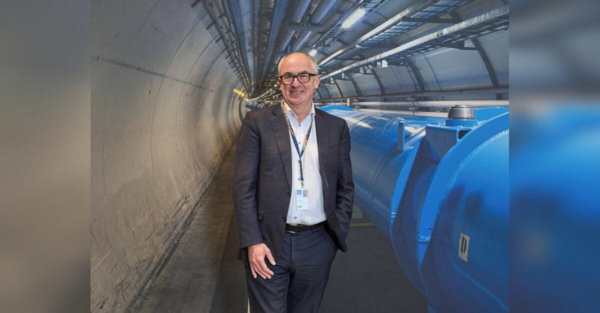 Cern: British physicist Mark Thomson to become Director General on 01 ...