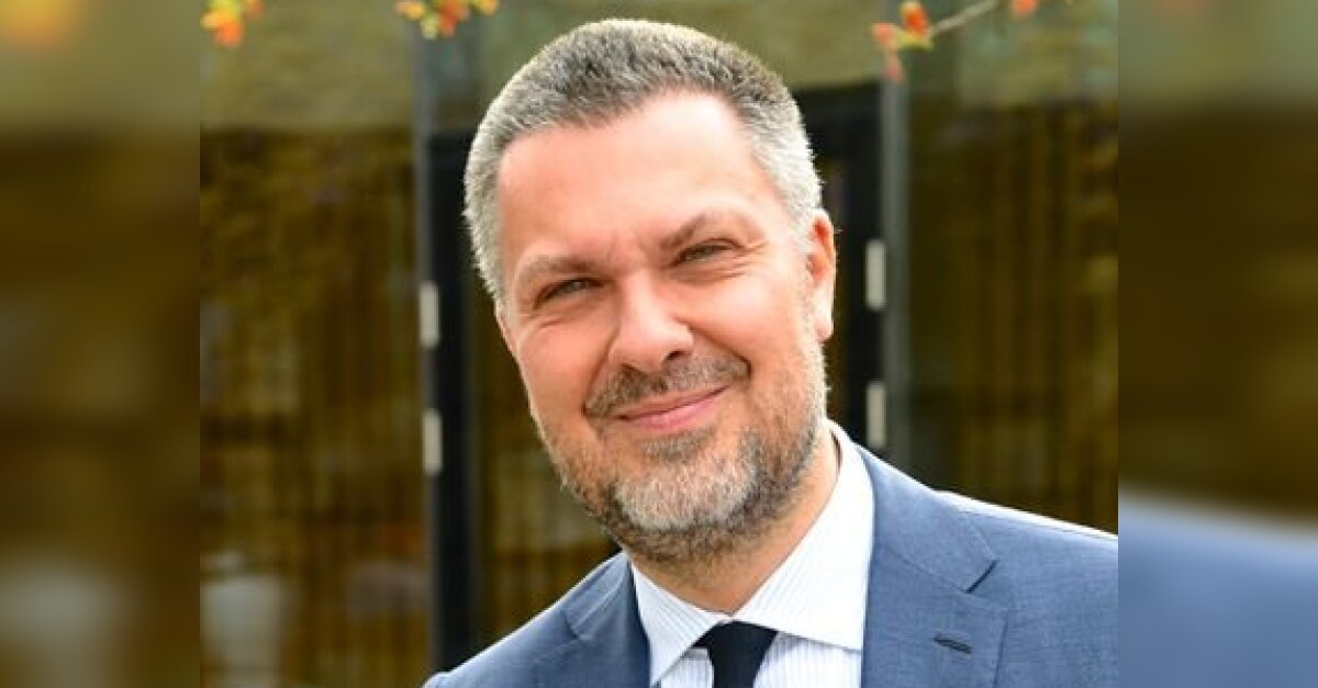 Qatargate : Luca Visentini démis de ses fonctions de secrétaire général ...