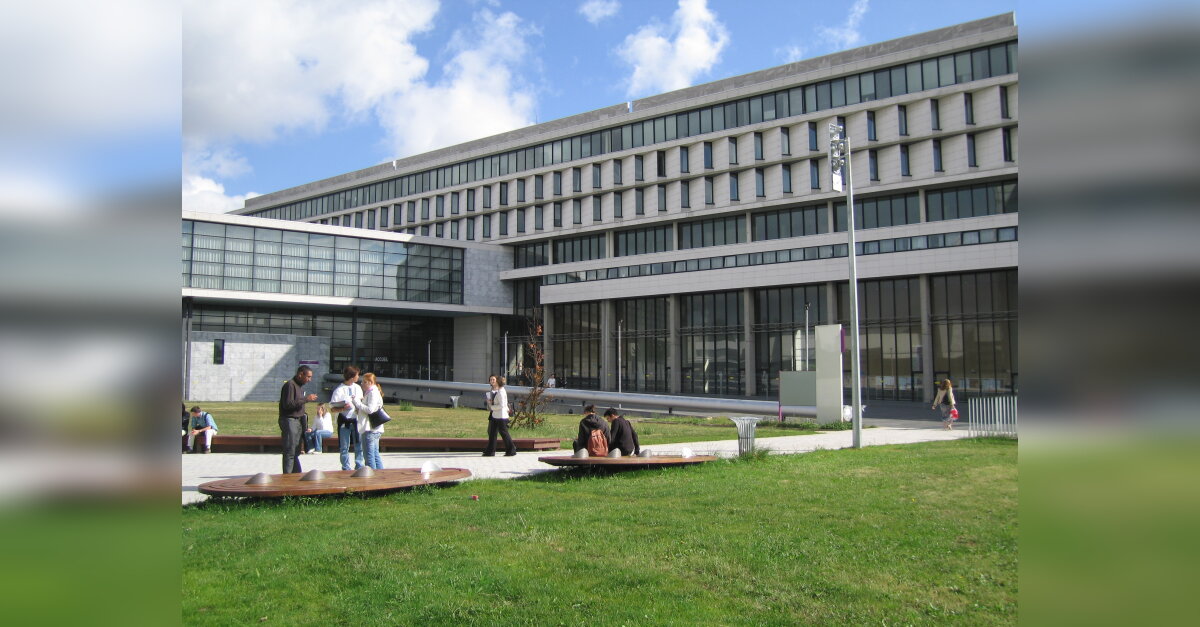 CY Cergy Paris Université: création de "CY École de Design" dirigée par ...
