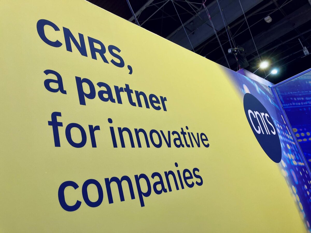CNRS : signature de partenariats avec Deezer, STMicroelectronics ...