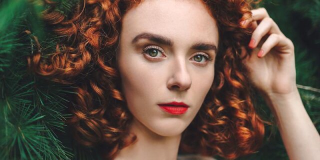 Royaume-Uni : la mezzo-soprano Esme Brownwen-Smith 1er prix du Concours ...