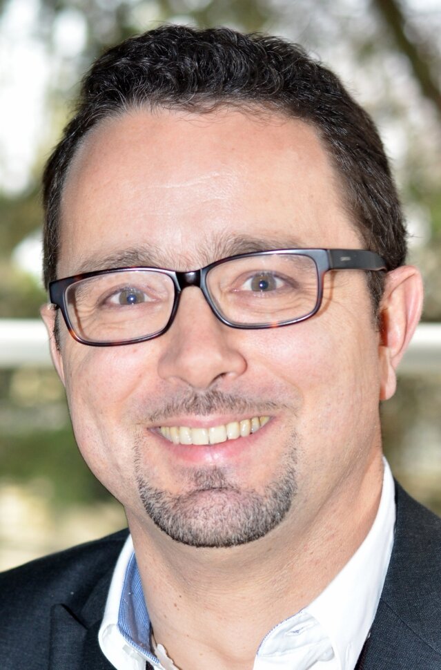 Université Grenoble Alpes : Jérôme Paret directeur général des services ...