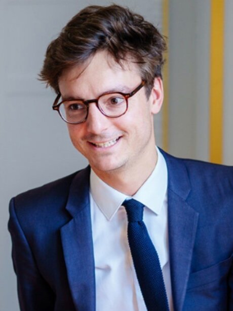 Groupe ADP : Victor Pace (ex-conseiller de Clément Beaune) directeur de ...