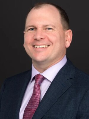 News Tank Sport - YouTube: Justin Connolly (ex-Disney) directeur ...