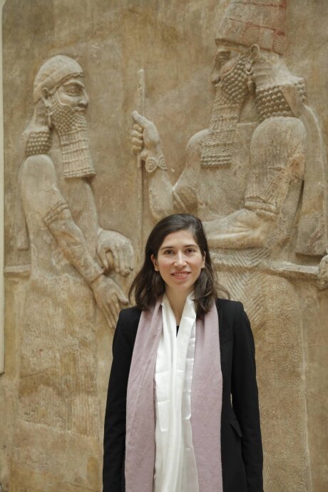Musée du Louvre : Ariane Thomas renouvelée à la direction du ...