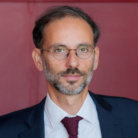 Hugues Ghenassia-de Ferran directeur général délégué de l'Institut ...