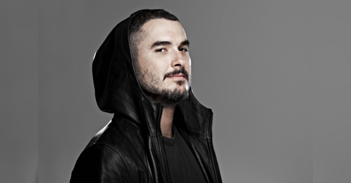 Apple engage Zane Lowe, DJ et animateur de BBC Radio 1, pour ses ...