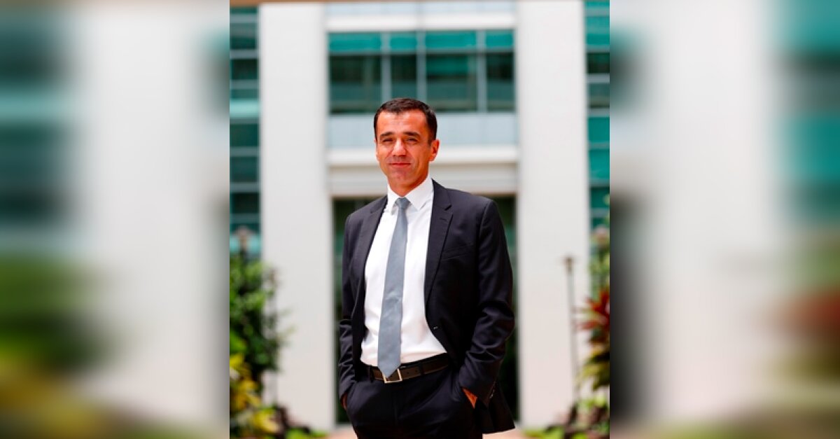 Insead : Ilian Mihov reconduit dans ses fonctions de doyen pour cinq ...