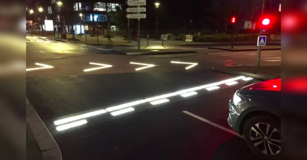 Voirie: expérimentation d'une signalisation lumineuse dynamique au sol ...
