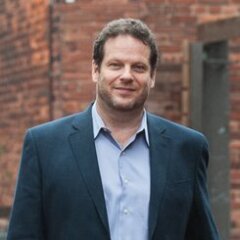 Canada : démission d'Albert Schultz, directeur de Soulpepper Theatre ...