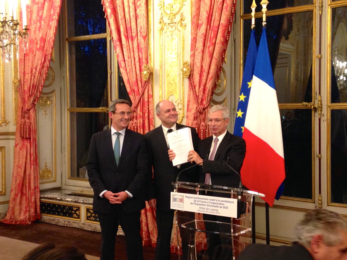 Expo Universelle 2025: "Inviter le Président de la République à déposer ...